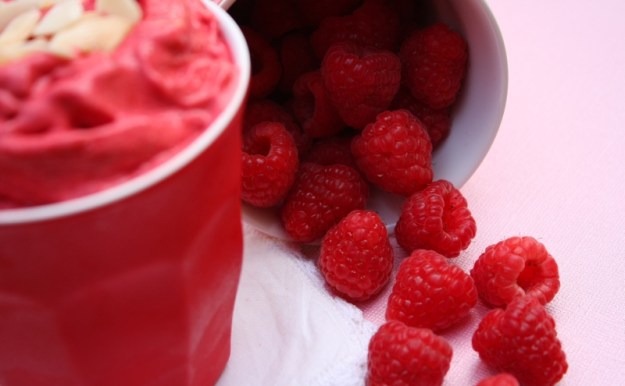 Instant raspberry gelato – Simple food