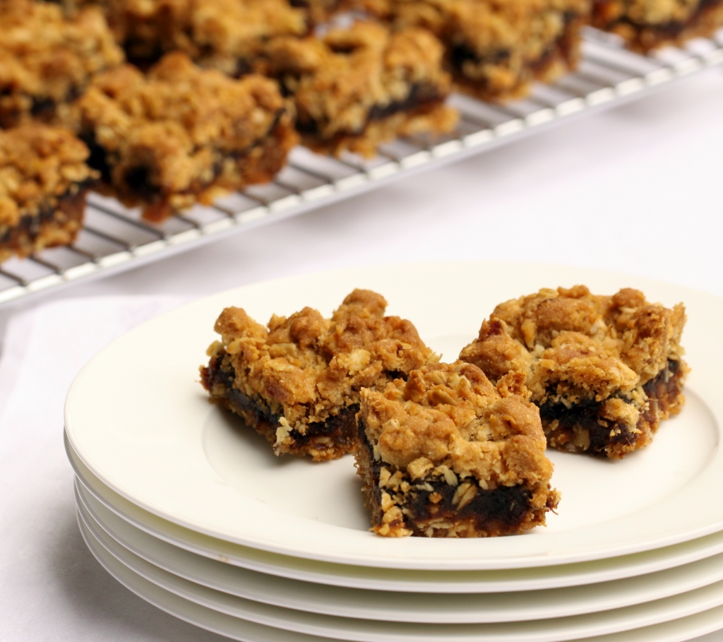 Oat, date and ginger slice – Simple food